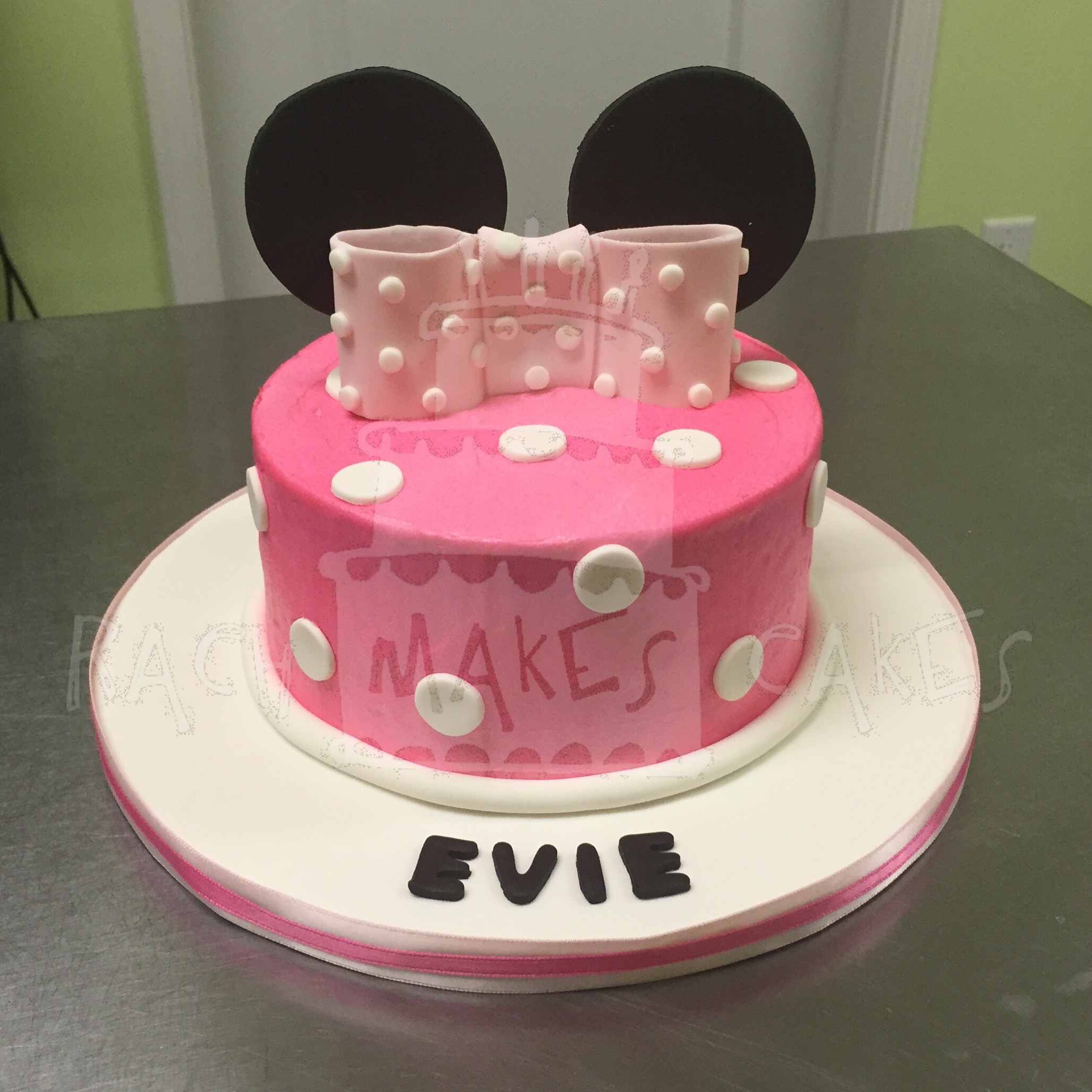Minnie Mouse Smash Cake Ideas